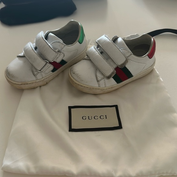 Gucci | Shoes | Gucci Kids Shoes Logo Sneaker | Poshmark